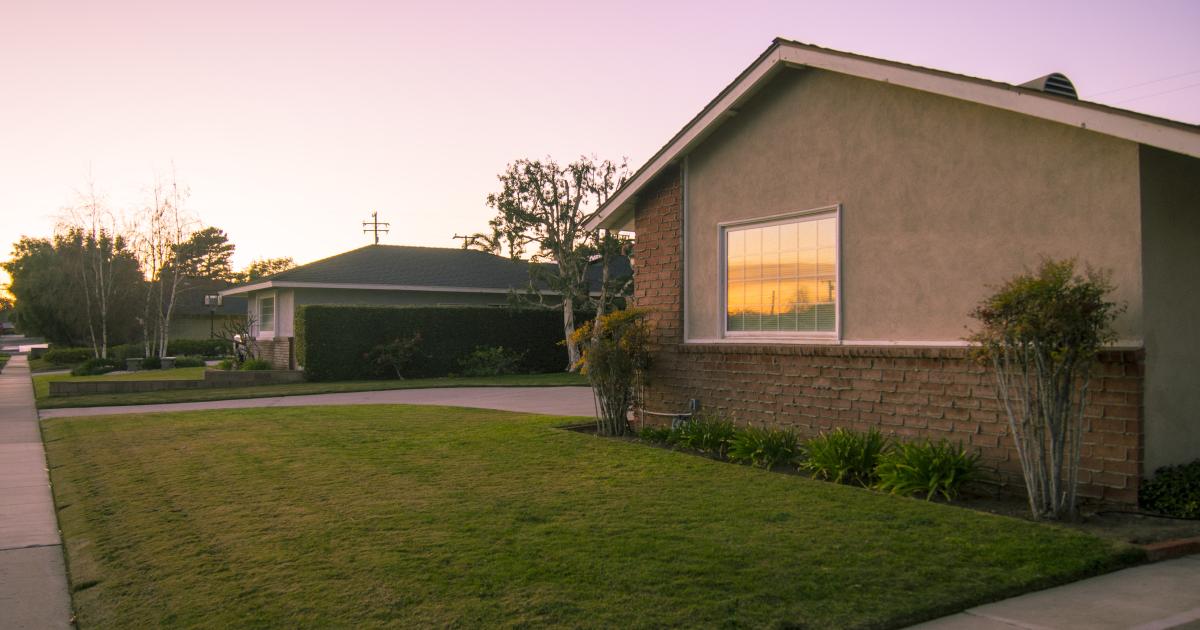 Affluenza – is the US Middle Class Suffering from Affluence? | Heinrich ...